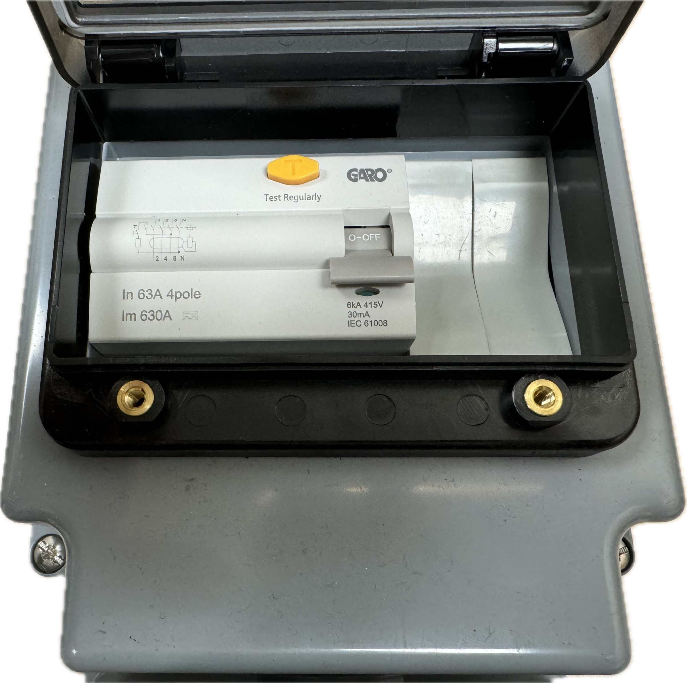 Garo 63A 380-415V 3P+N+E IP67 Switched Interlock Socket c/w 63A 30mA ...